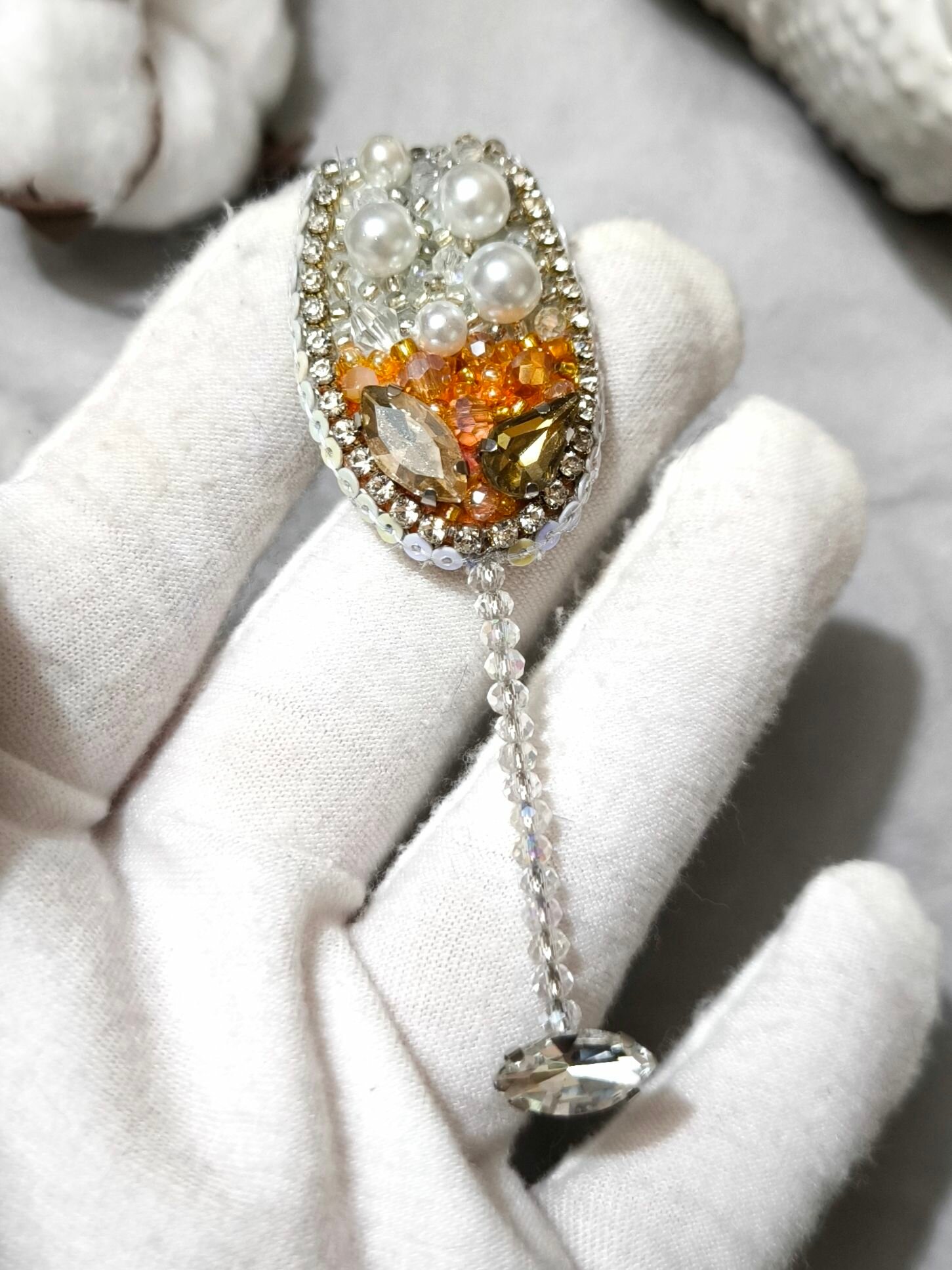 Брошь, стекло, бисер