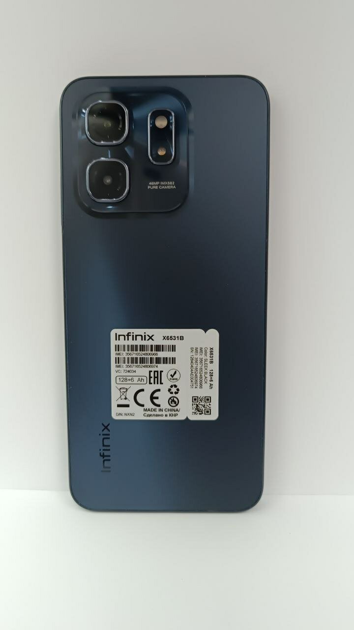 Смартфон Infinix HOT 50i 6/128, черный