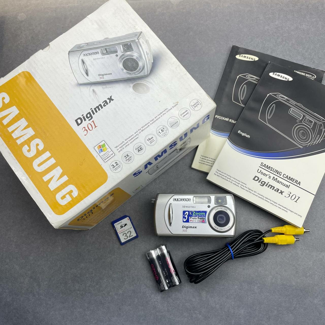 Цифровой компактный фотоаппарат Samsung Digimax 301, с коробкой