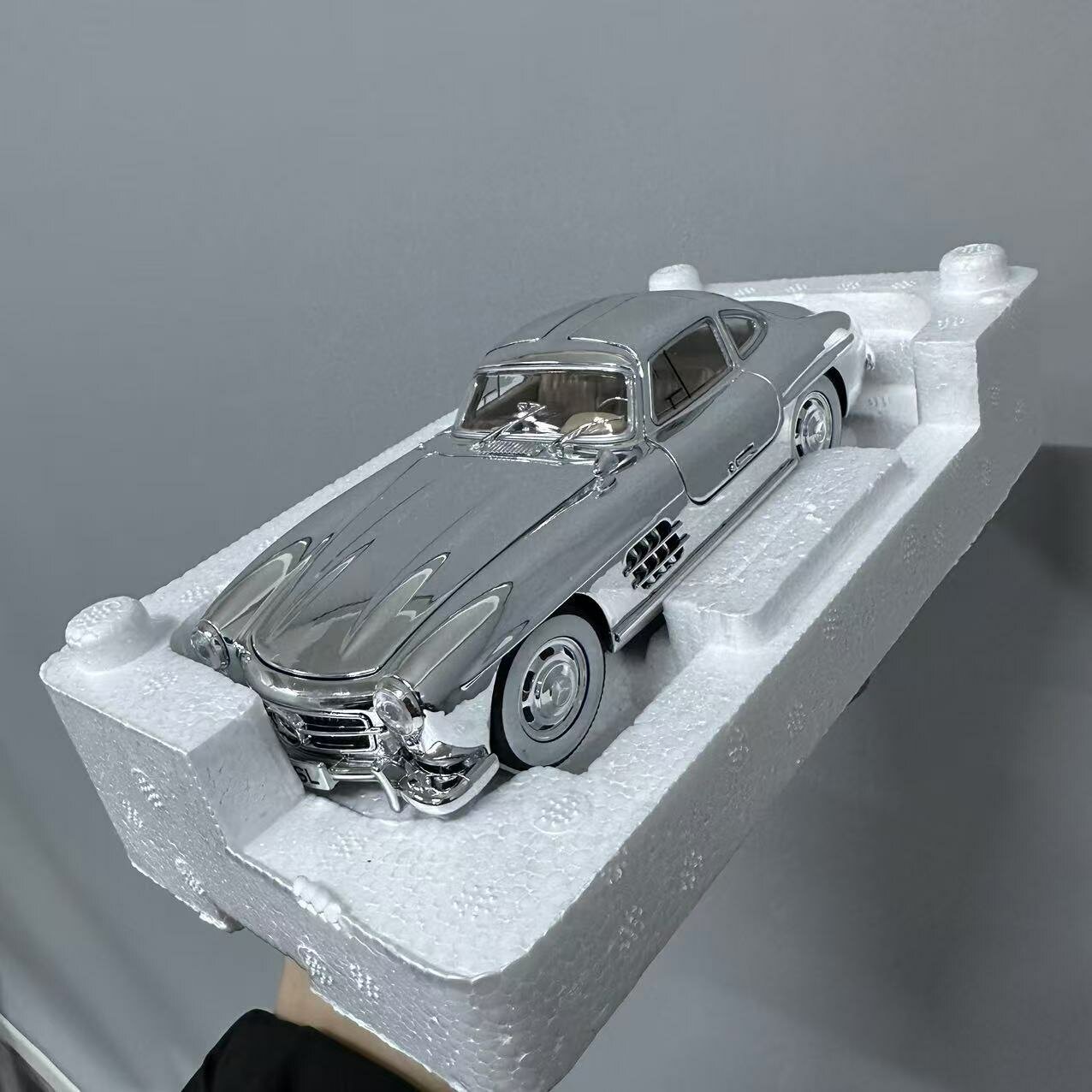 Европейский заказ, экспортный излишек, специальная цена, модель Mercedes 300SL, классический автомобиль, алюминиевая модель для демонстрации