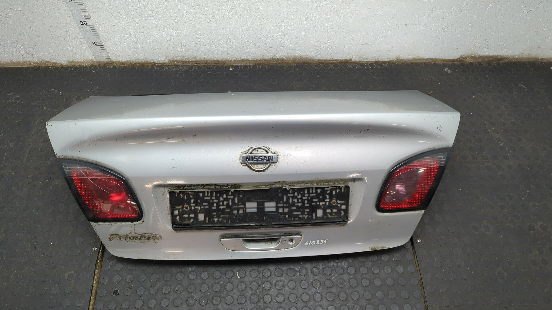 Крышка (дверь) багажника Nissan Primera P11 Б/У
