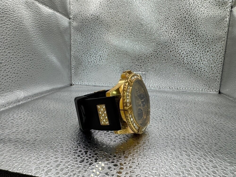 Наручные часы GUESS — фото 1