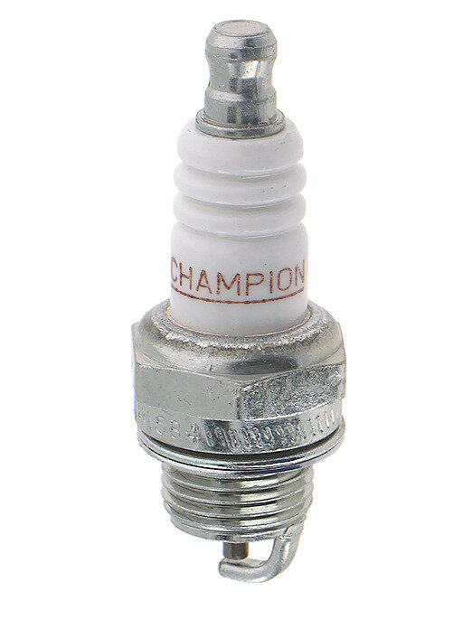 Свеча зажигания RCJ 7Y для бензопилы CHAMPION 372