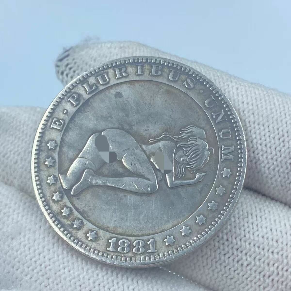 Монета США 1 доллар 1881 года. История любви. Девочки ню. Эротика, камасутра