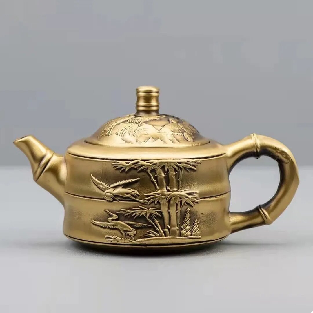 Латунный чайник с двойным краном