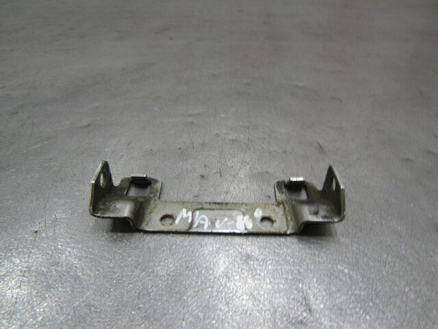 Кронштейн замка инструментального ящика MAN TGX, TGA, TGS