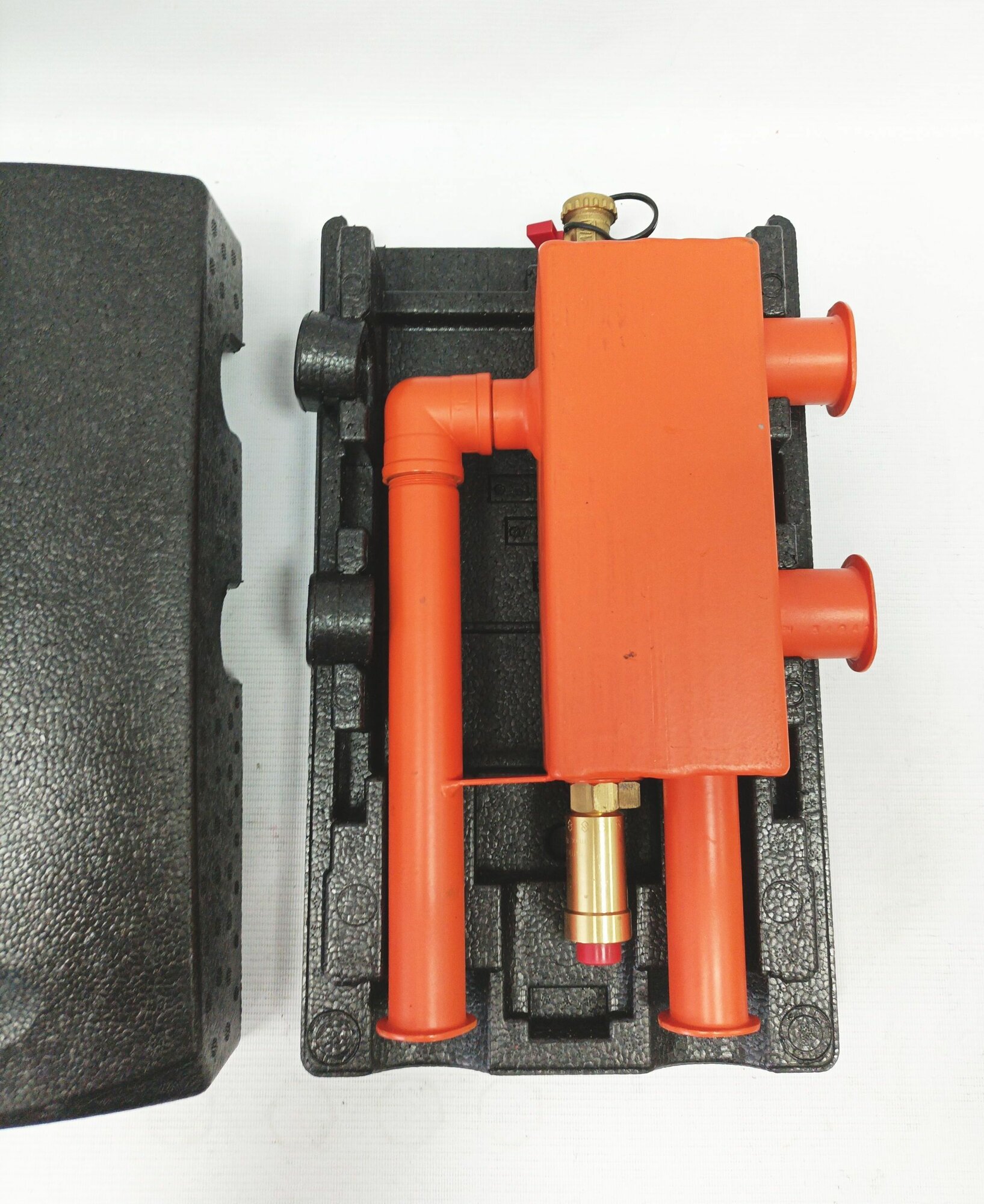 Meibes MHK 32 ME 66391.3 Гидравлический разделитель (гидрострелка), Flamco