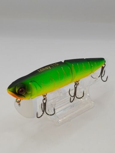 Воблер Jackall Mikey 115mm, 20.5g, плавающий, свимбейт, для ловли хищника