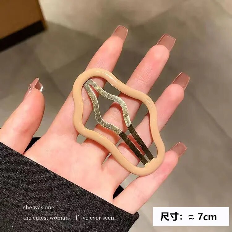 Заколка для волос MOONBIFFY, бежево-золотая