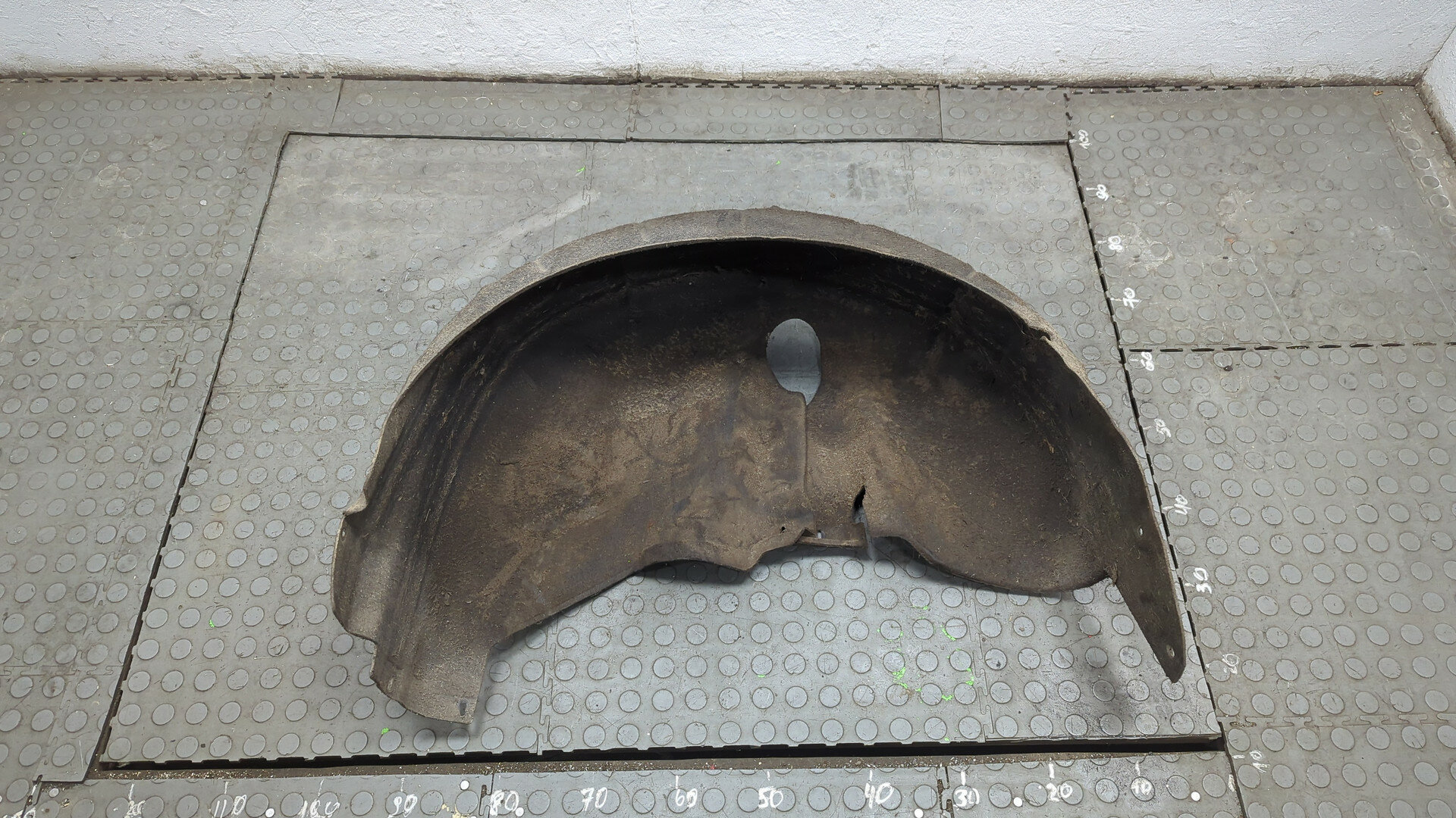 Защита арок (подкрылок) левая задняя Audi A4 (B7) Б/У