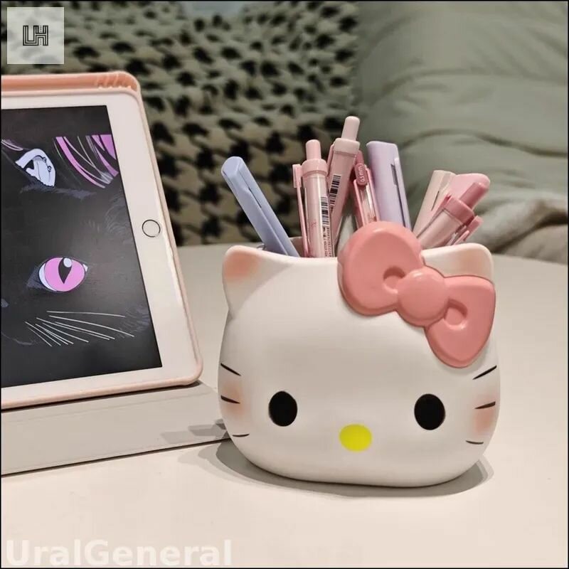 Эксклюзивный пенал Hello Kitty для кисточек, щеток и ручек