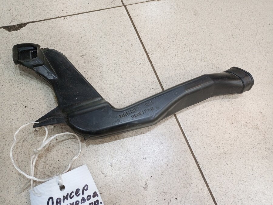 Воздуховод торпедо от Mitsubishi Lancer 9 CS 2000-2008