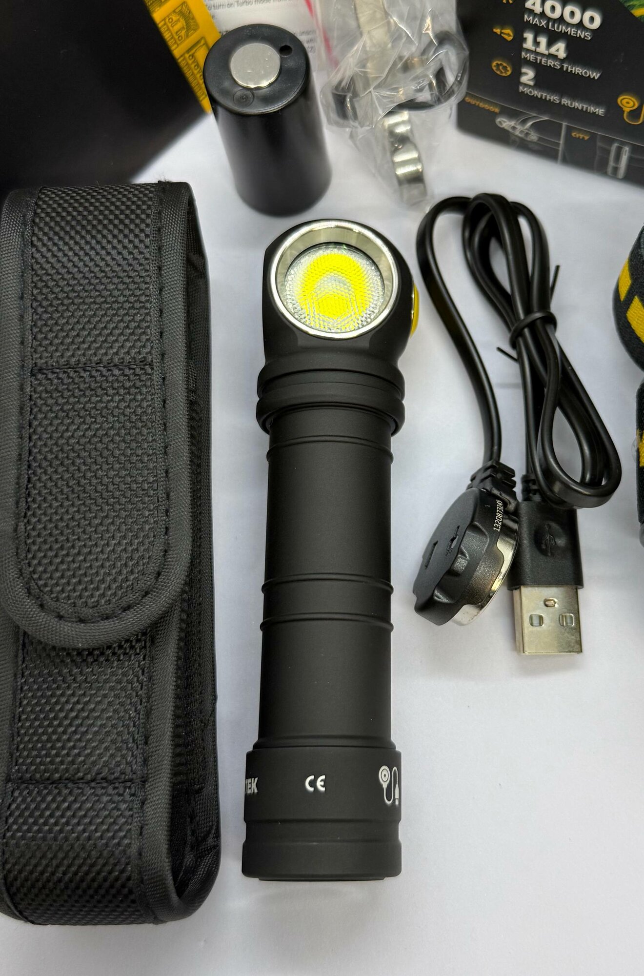 Мультифонарь светодиодный Armytek Wizard C2 Pro Max Magnet USB, 4000 лм, F06701C холодный, аккумулятор 5000 мАч , чехол