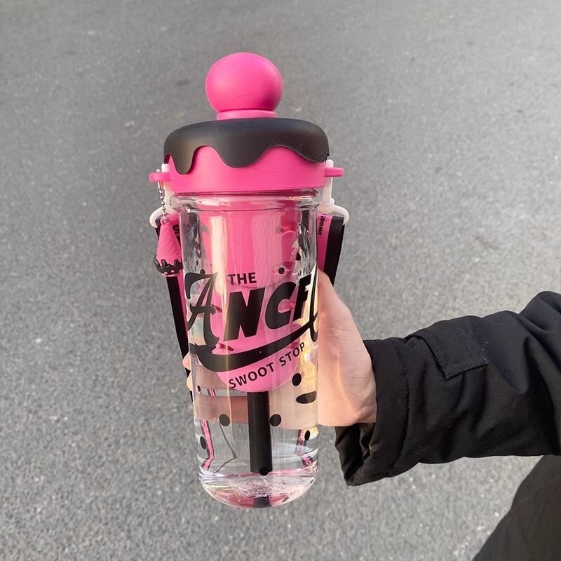 Высококачественная сладкая конусная кружка для девочек с ремешком, разделением для чая и воды, большая емкость, пластиковая спортивная кружка с трубочкой