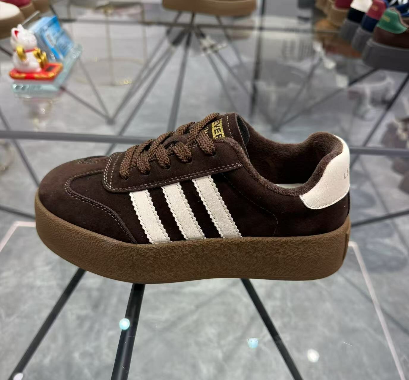 ВесКеды ИзнСтой AIS Кроссовки Женщины Весна Осень Корейский Мягкая подошва Повышенной подошвой Связка Замша/Brown