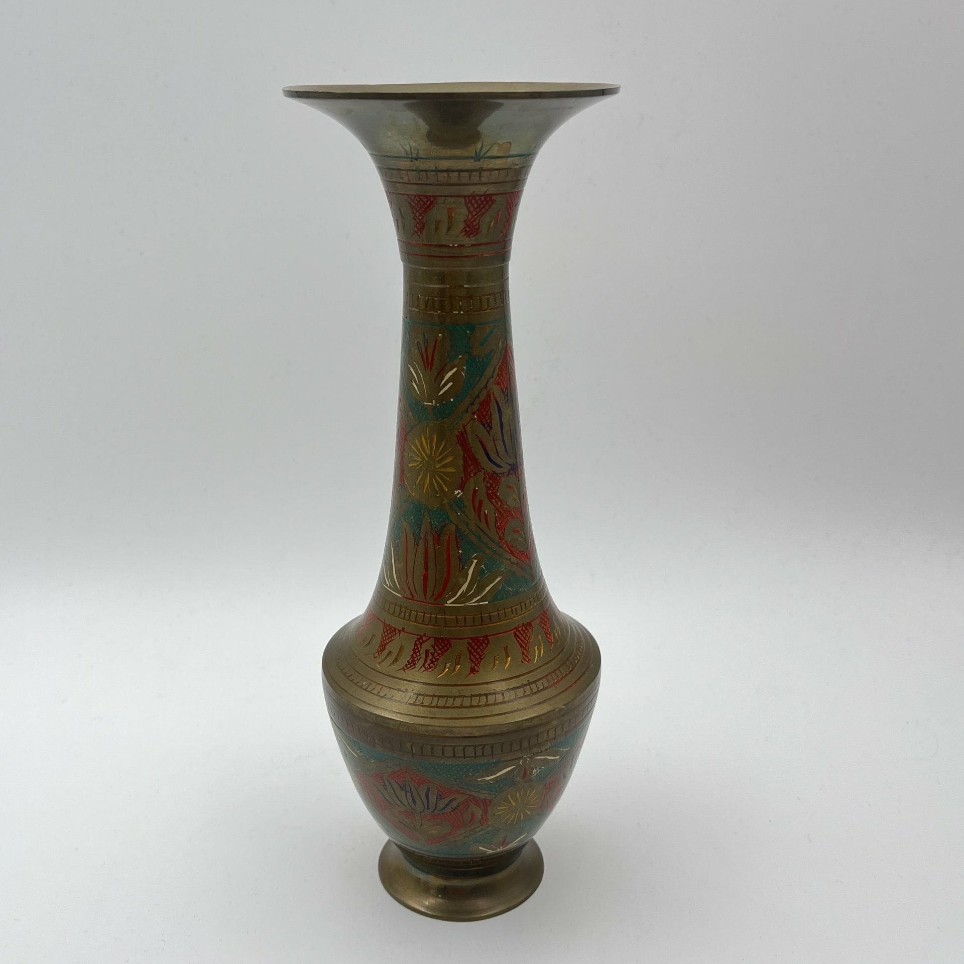 Ваза в восточном стиле с растительным декором, латунь, холодные эмали, Индия