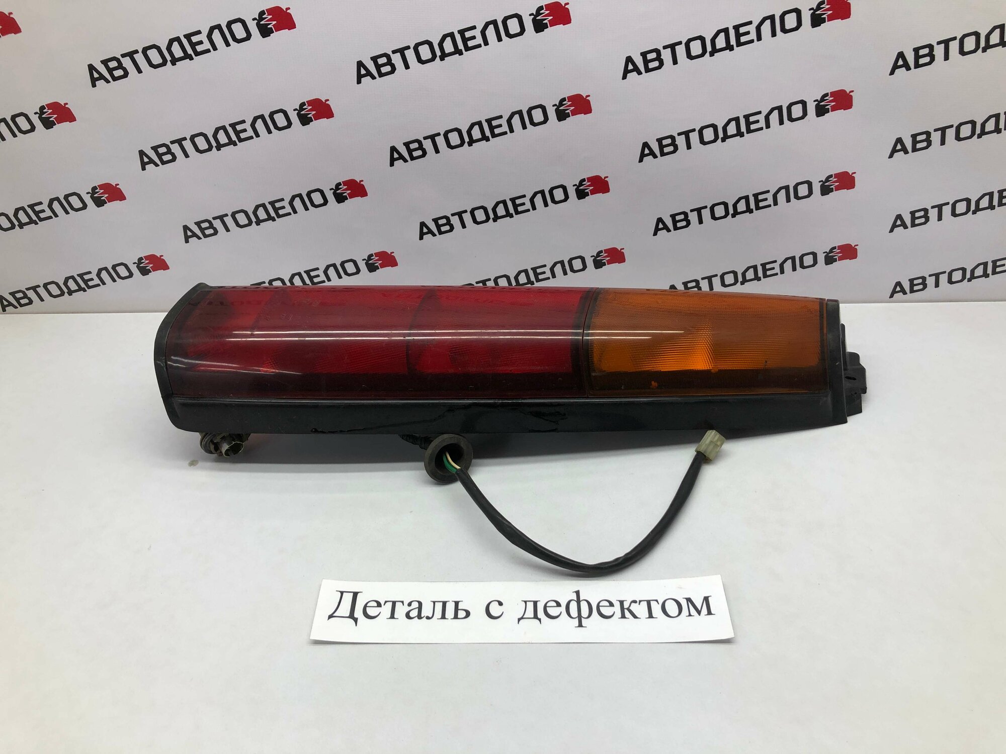 Фонарь задний правый Toyota Sprinter Carib E90