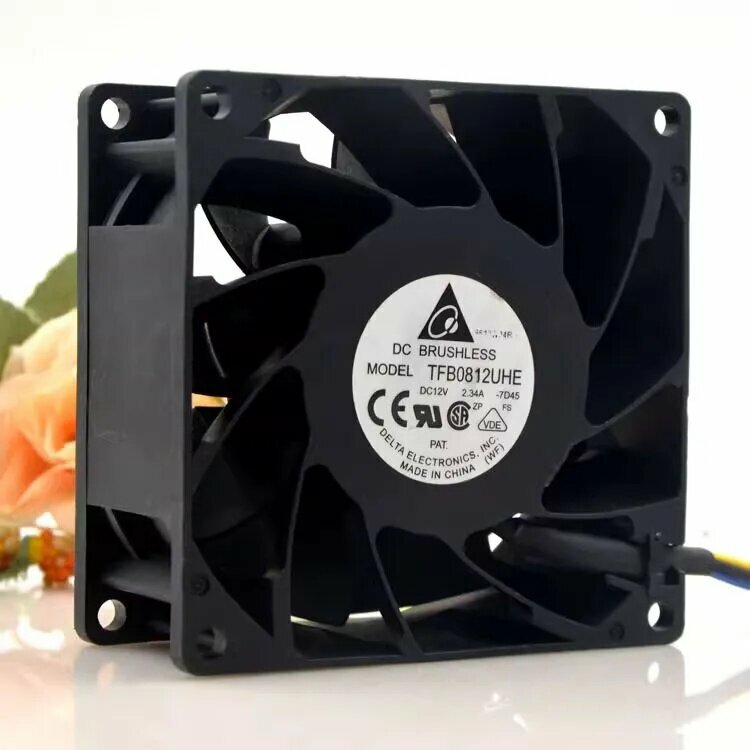 TFB0812UHE 12V 2.34А 80*80*38mm Вентилятор охлаждения с контролем температуры