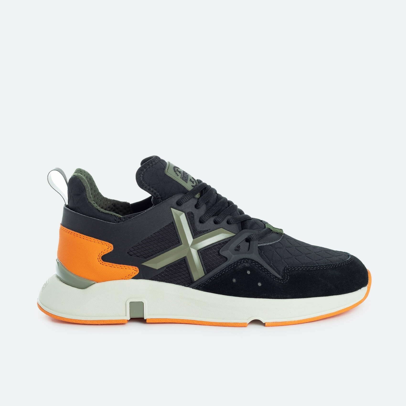 Кроссовки CLIK