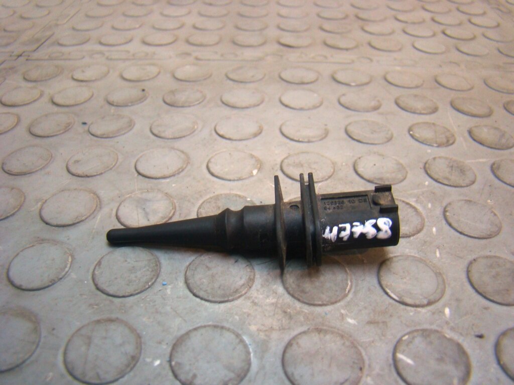 BMW X3 F25 Датчик температуры воздуха 65816936953