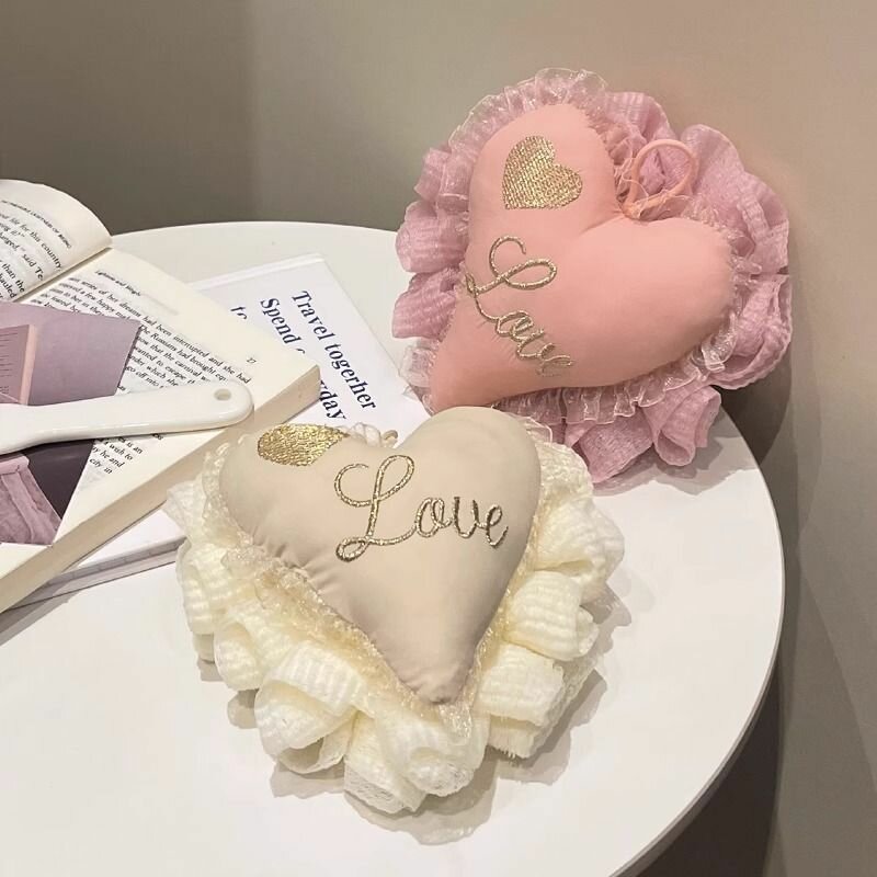 Очень привлекательный банный шарик в форме сердца, мягкая мочалка для мытья спины, инструмент для купания детей, кружевной банный шарик.