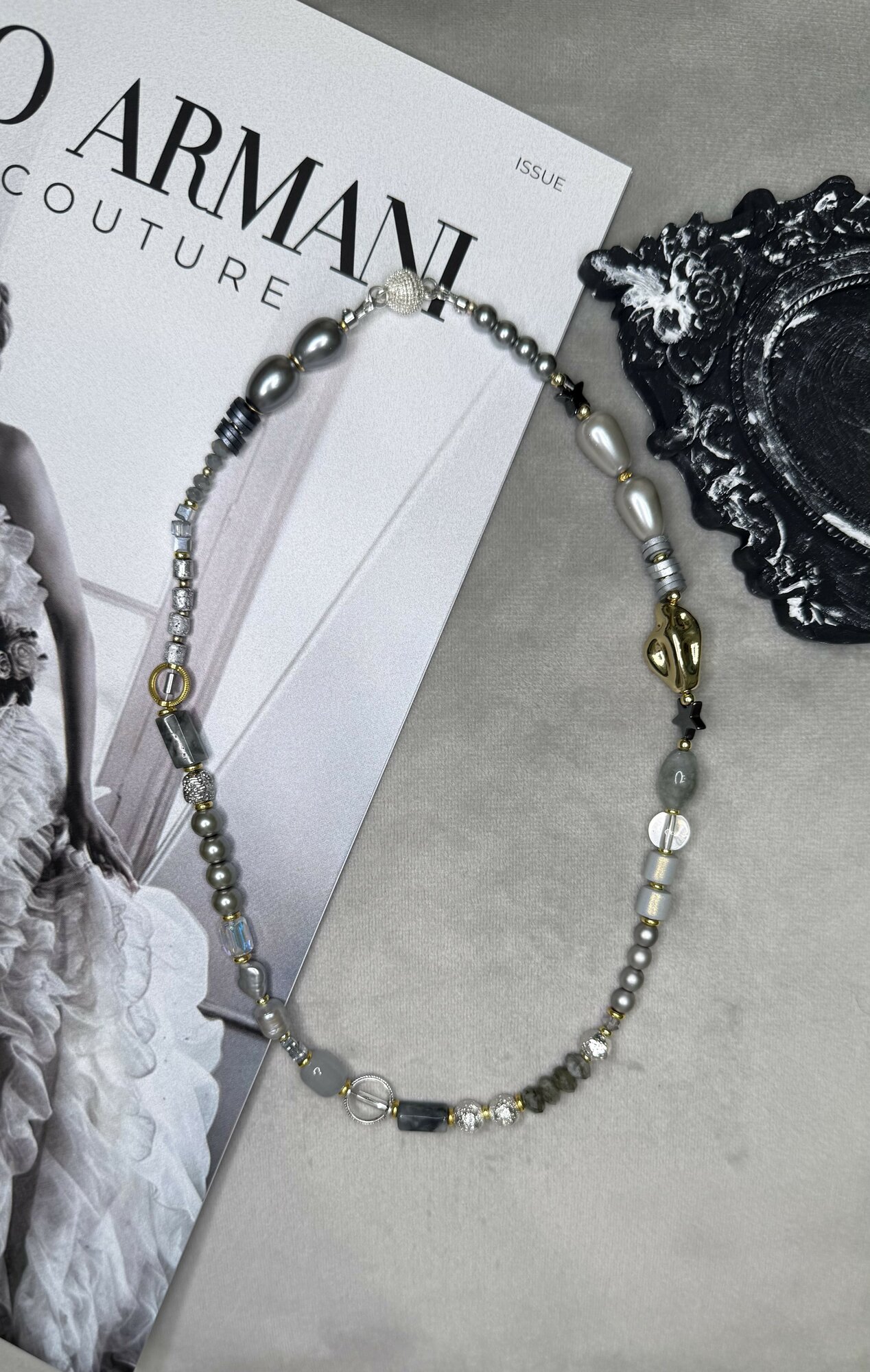 Колье, каучук, горный хрусталь, жемчуг имитация, гематит, жемчуг культивированный, агат