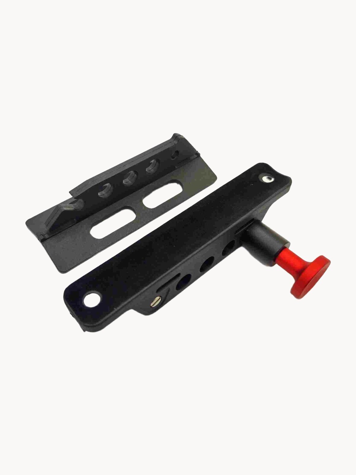 Держатель автомобильного огнетушителя с экстренным снятием «belais» belais #21436