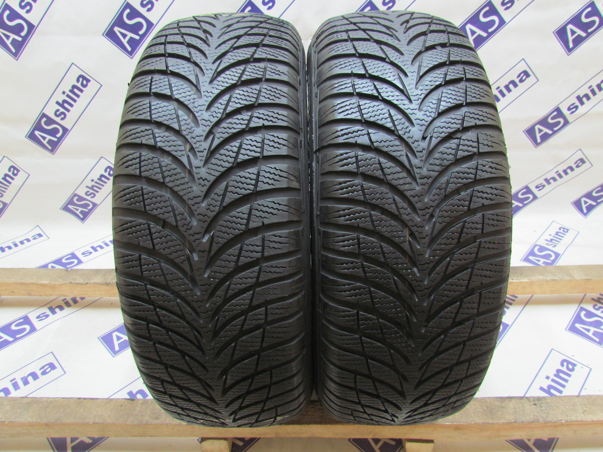 Goodyear Ultragrip 7 plus 205 55 R16 зимние БУ шины 10-20% износ , артикул 01623