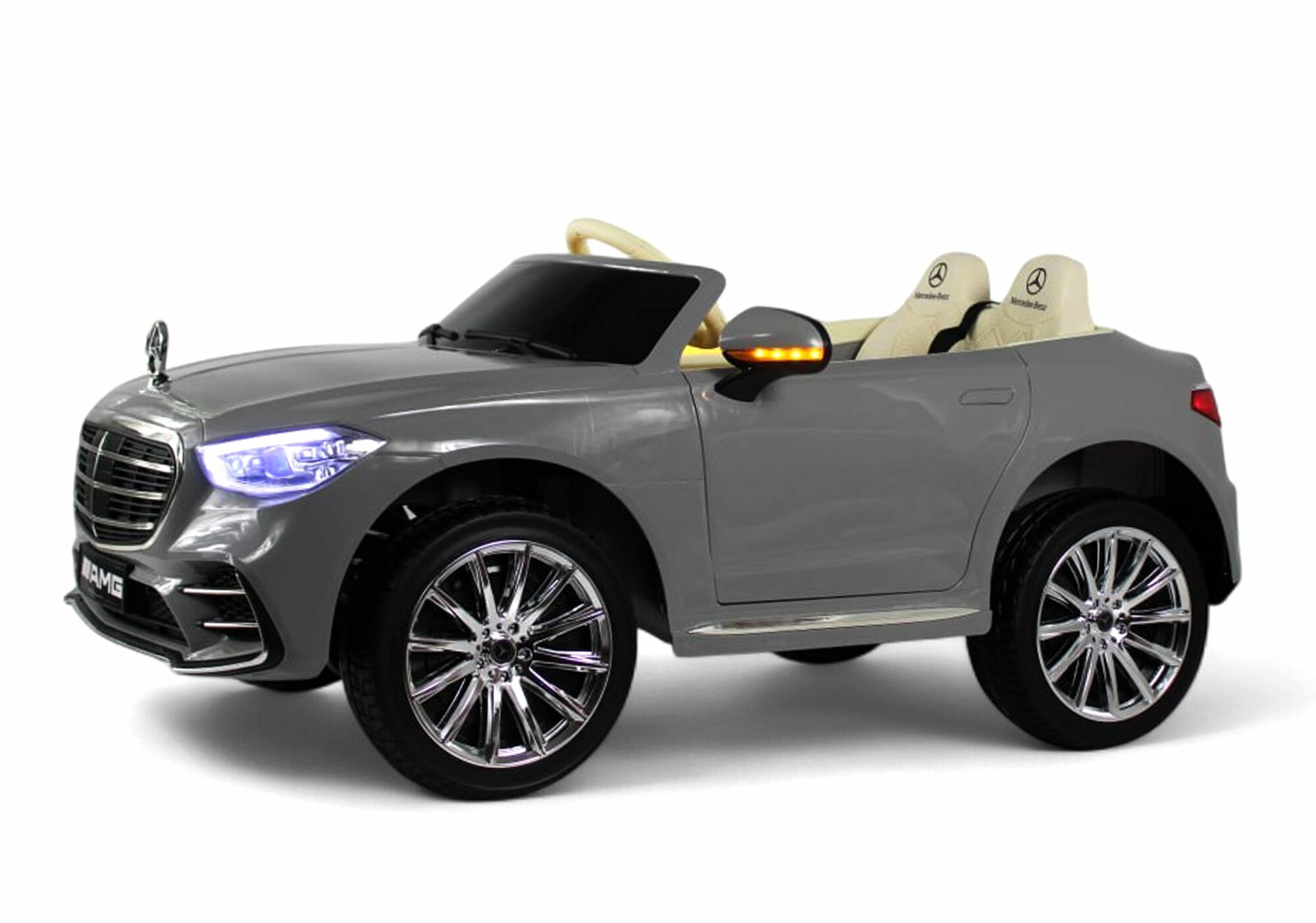 Детский электромобиль RiverToys М333БХ серый (Лицензионная модель) с дистанционным управлением, полноприводный