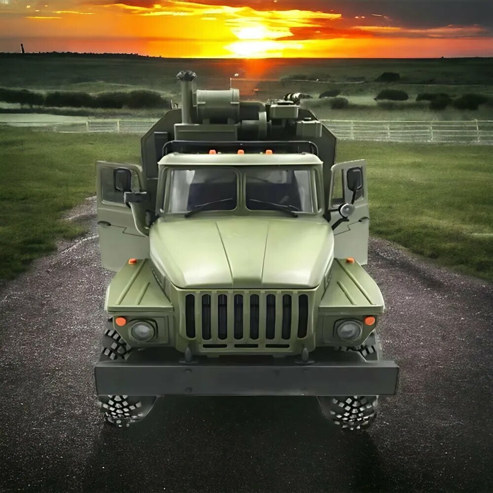Радиоуправляемый Внедорожник WPL Советский военный грузовик Урал / Пропорциональное управление / 6WD 1:16 2.4G