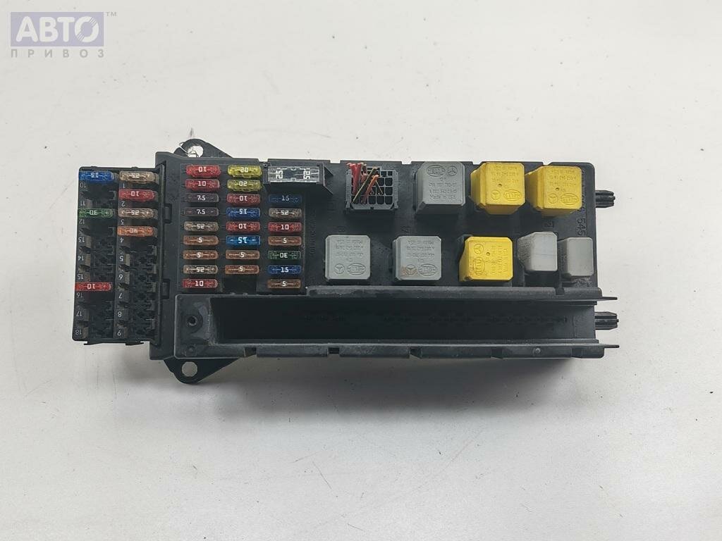 Блок предохранителей Volkswagen Crafter