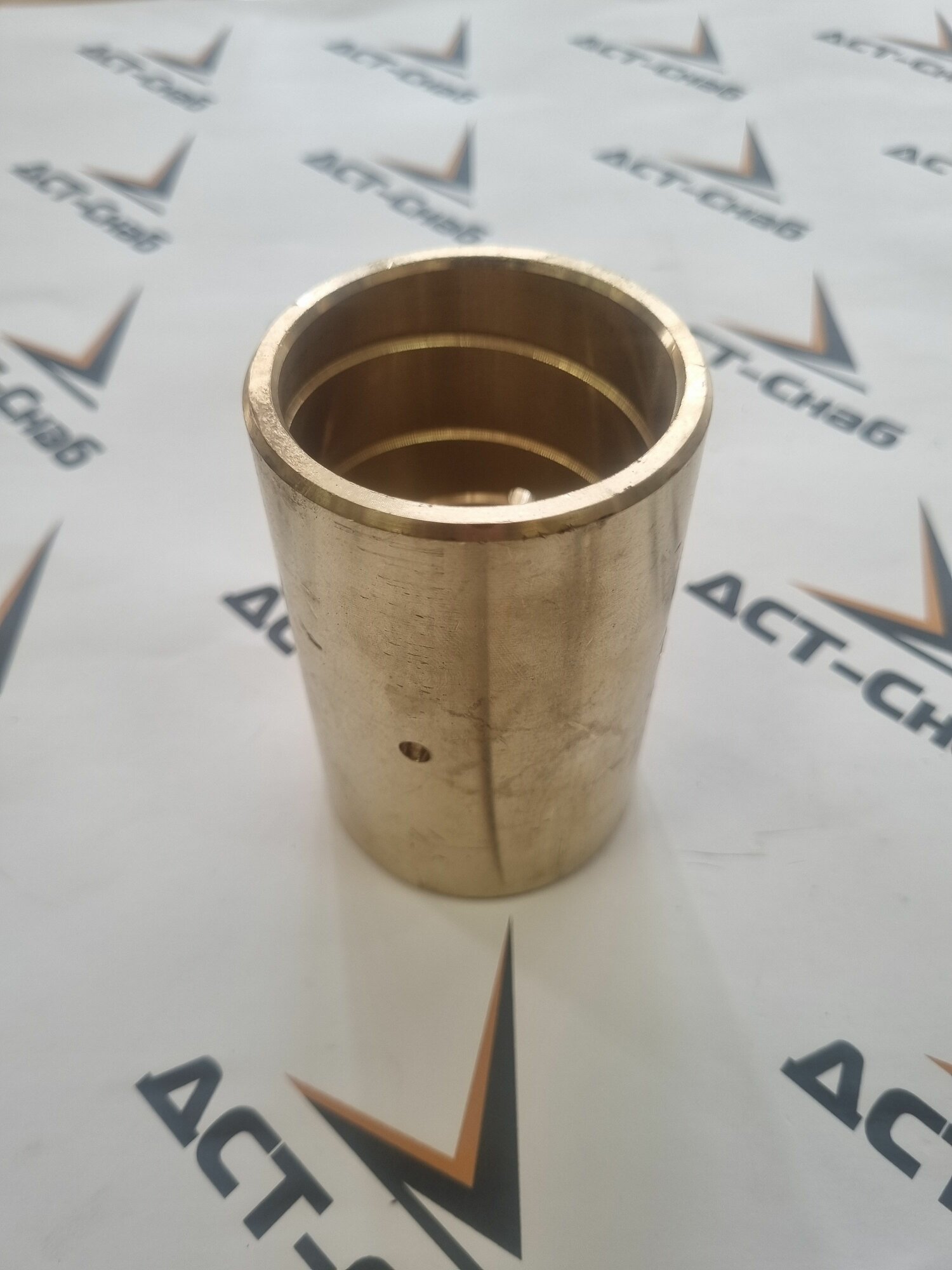 Втулка вилки гидроцилиндра 225.51.00.00.001 на грейдер ГС14.02