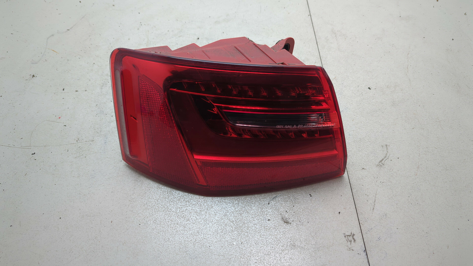 Фонарь (задний) левый Audi A6 (C7) Б/У