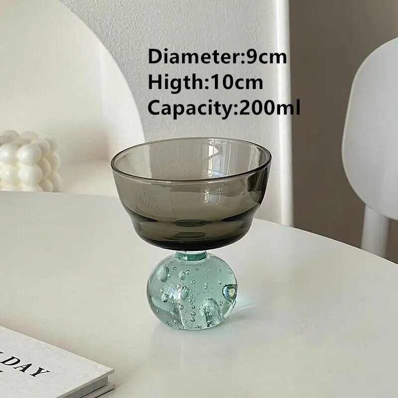 Стеклянная чашка для мороженого