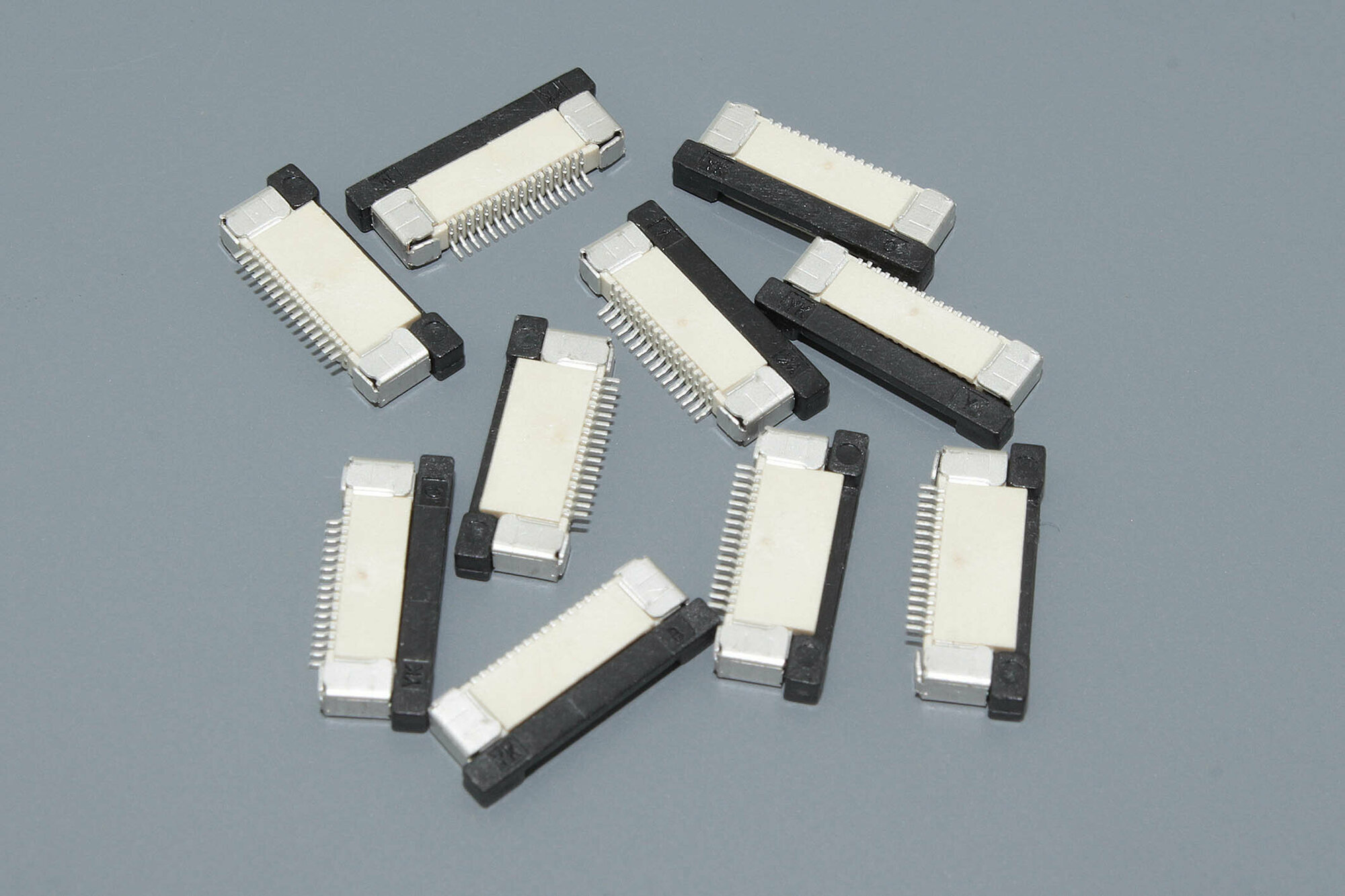 Разъем FPC Half Coverage Bottom Contact 0.5K-BX-16PWB 16 pin высота 2мм шаг 0,5мм 10 шт