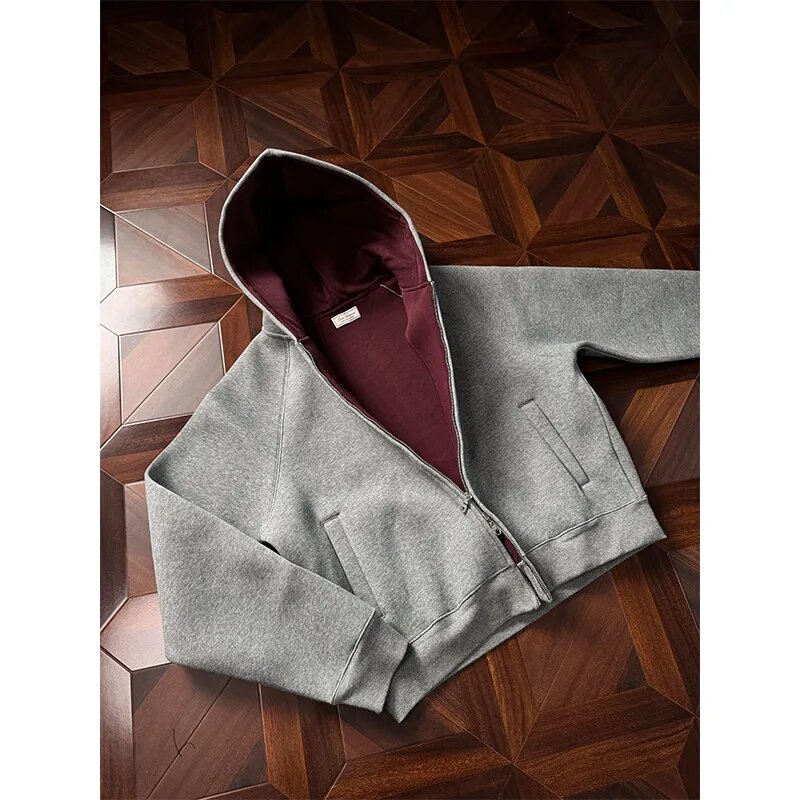 Толстовка спортивная