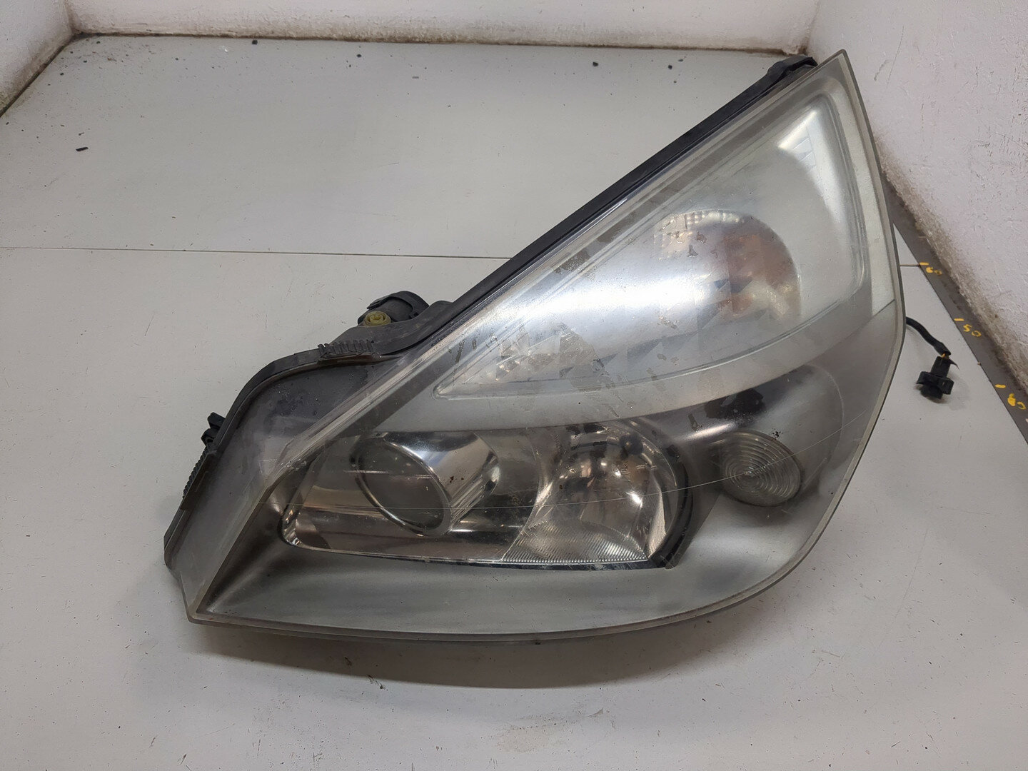 Фара (передняя) левая Renault Espace 4 Б/У