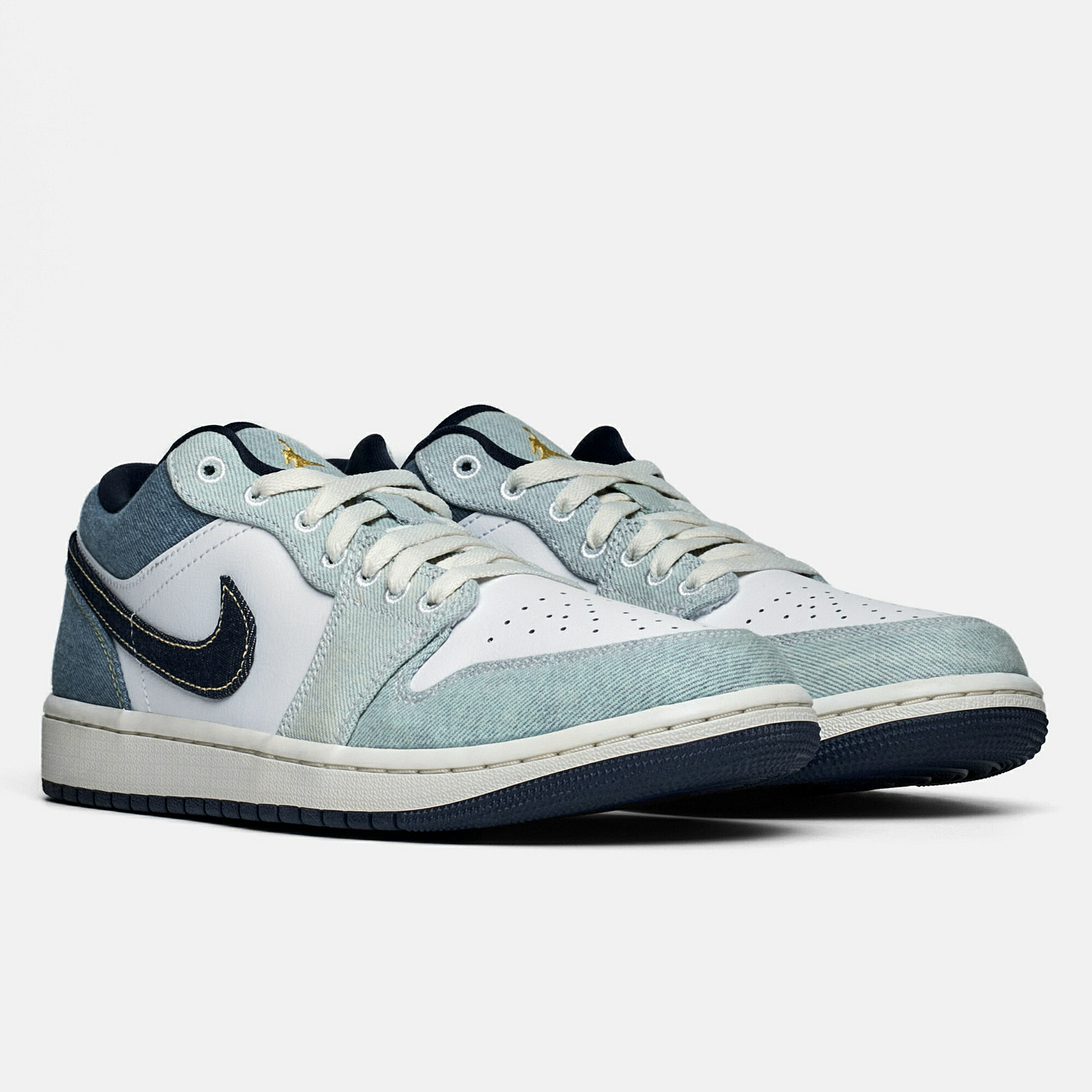 Кроссовки Air Jordan 1 Low