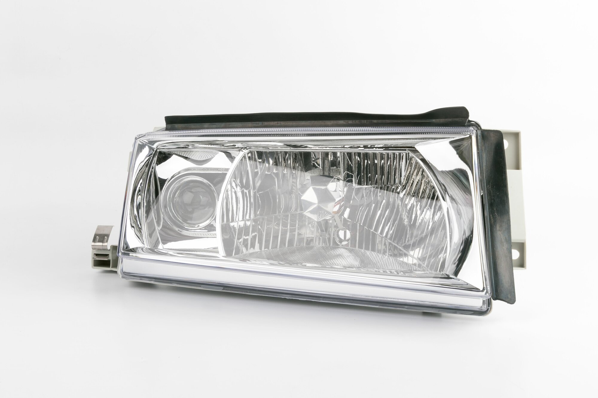 Фара правая для Шкода Октавия 2001-2004, oem 1U1941016D, 1U1941016P арт 6651106RLDEMF