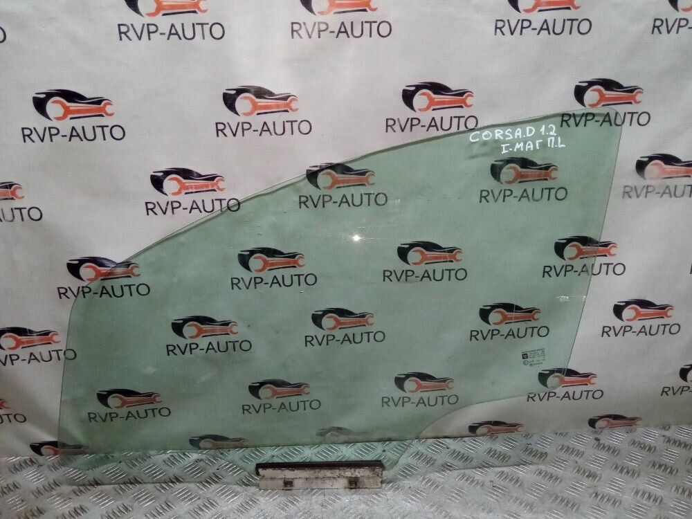 Стекло переднее левое Opel Corsa D 2006 — 2010 Opel