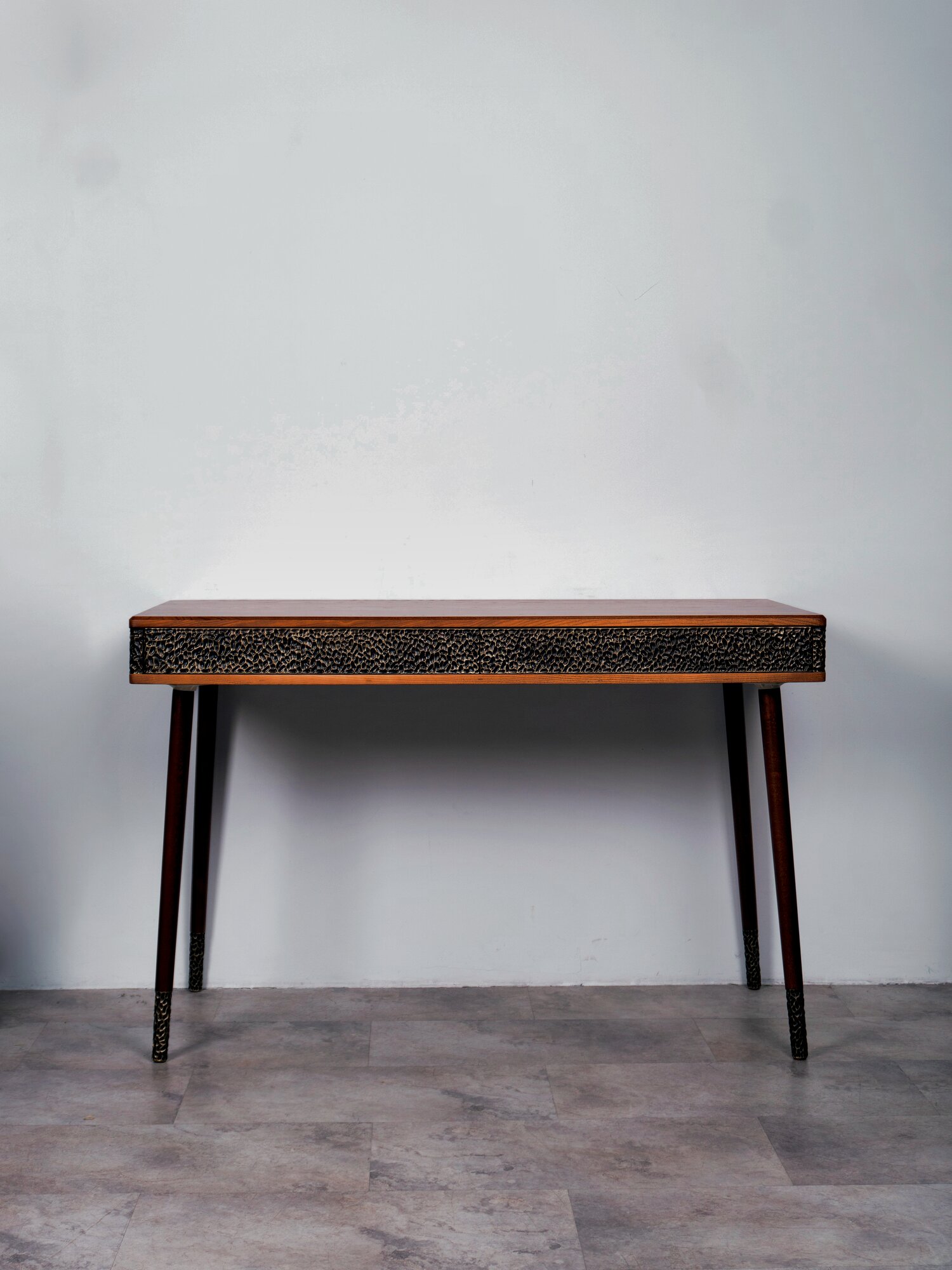 Письменный стол, дизайнерский, авторская работа, 120х60 см