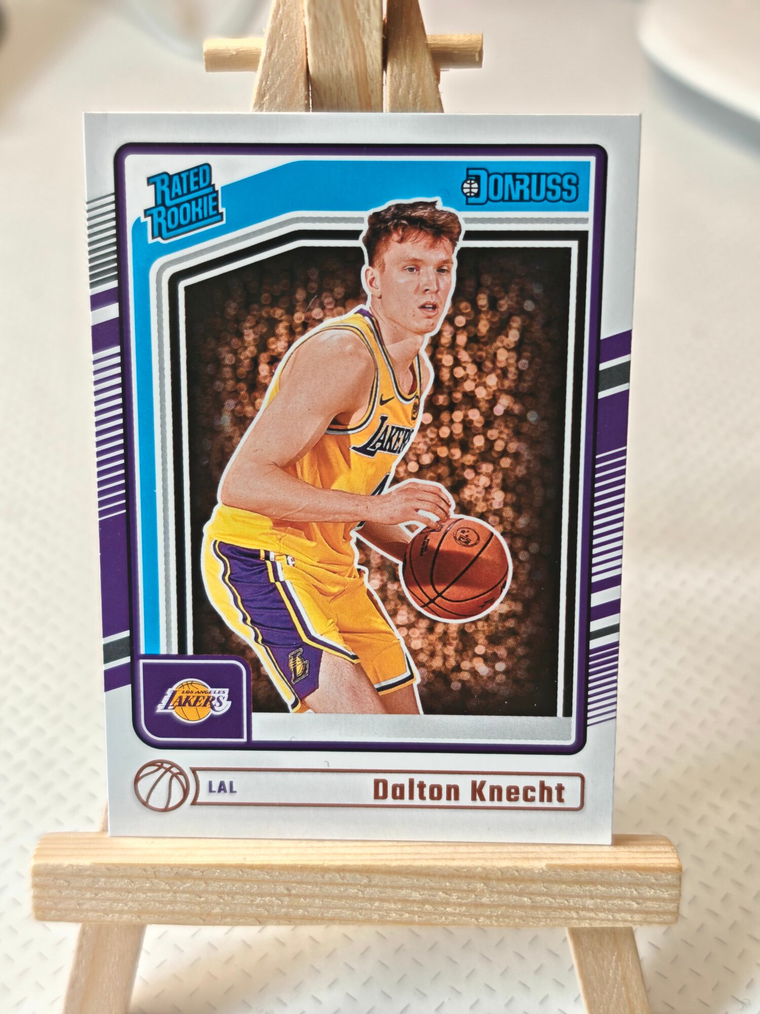 Коллекционные карточки игроков НБА от PANINI - Стандартные карточки