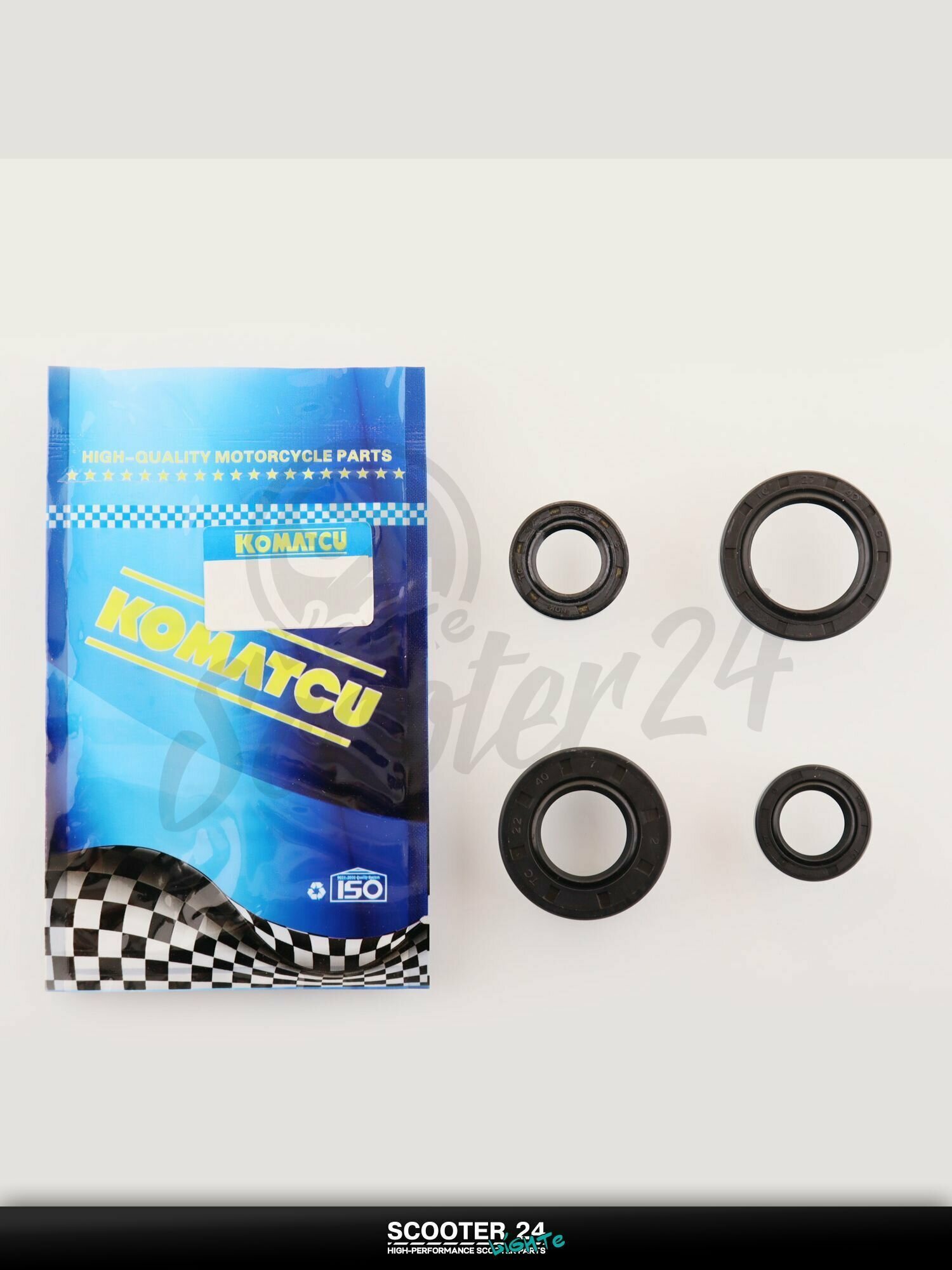 Сальники (набор) на мотоцикл, мопед и скутер Suzuki LET'S 4шт (17*27*6, 22*40*7, 17*28*5, 27*40*6) "KOMATCU" / Сузуки Летс