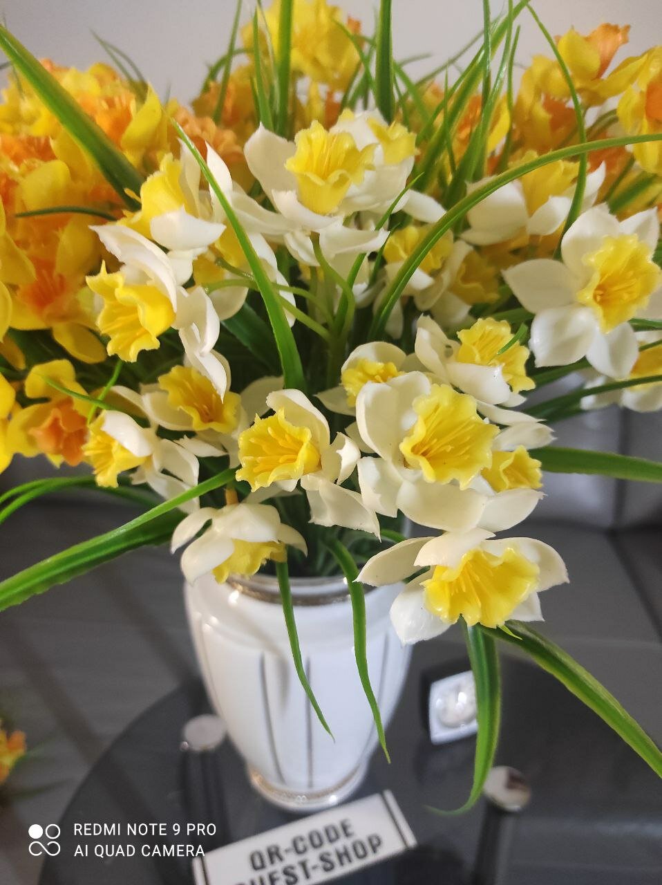 Силиконовые искусственные нарциссы букет-1 шт белый; высота букета 45 см,7 веток, 21 цветок