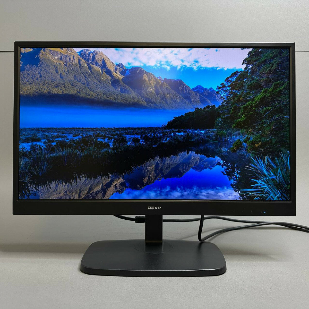 21.5" Монитор DEXP FF220H, 1920x1080, VA, 60Гц, черный