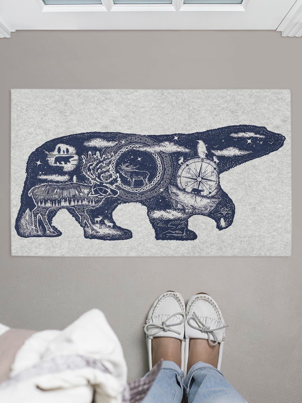 Коврик придверный в прихожую с принтом "Дикий медведь" 45 на 75 см , JoyArty
