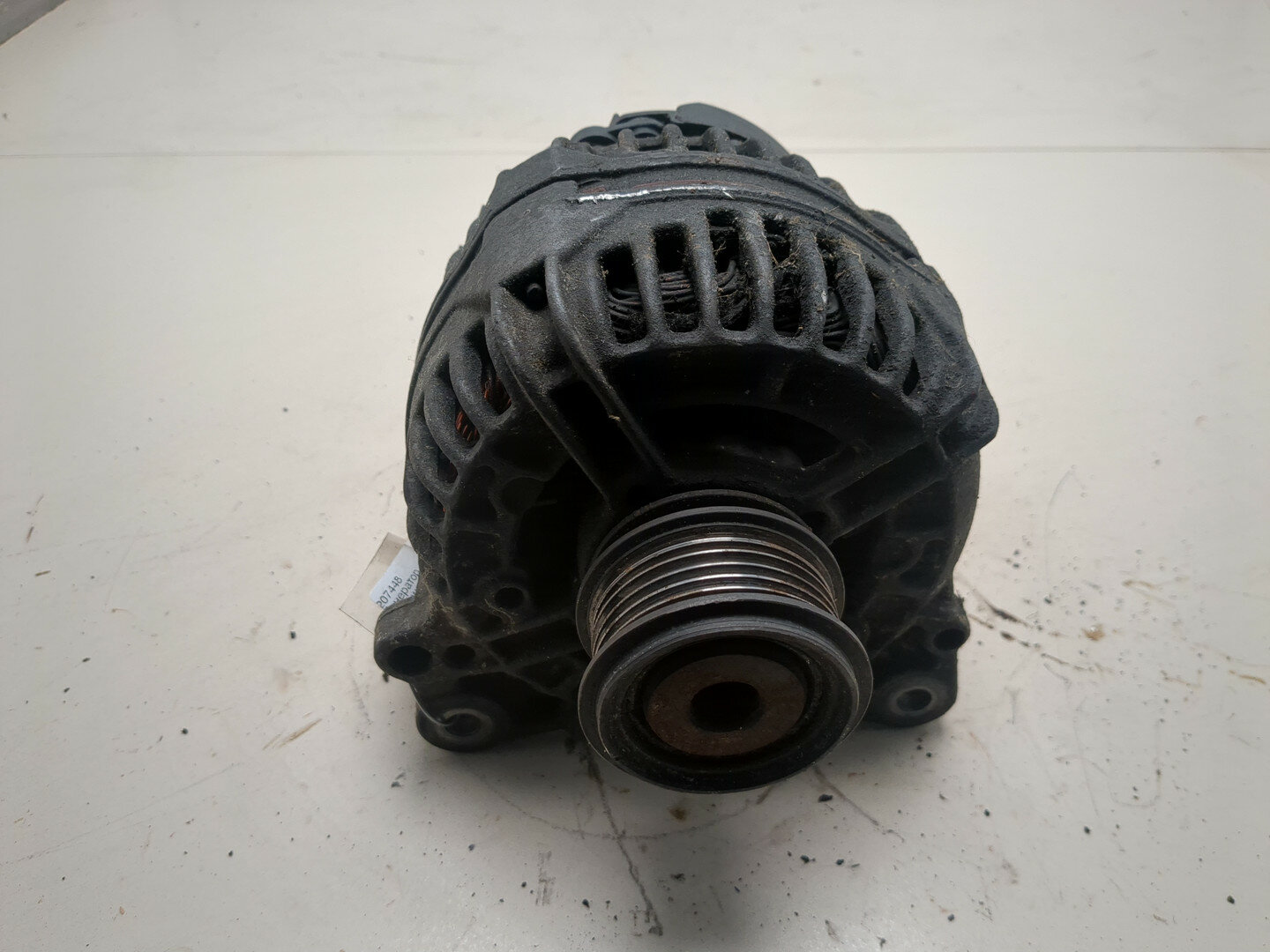 Генератор Volkswagen Golf 4 Б/У