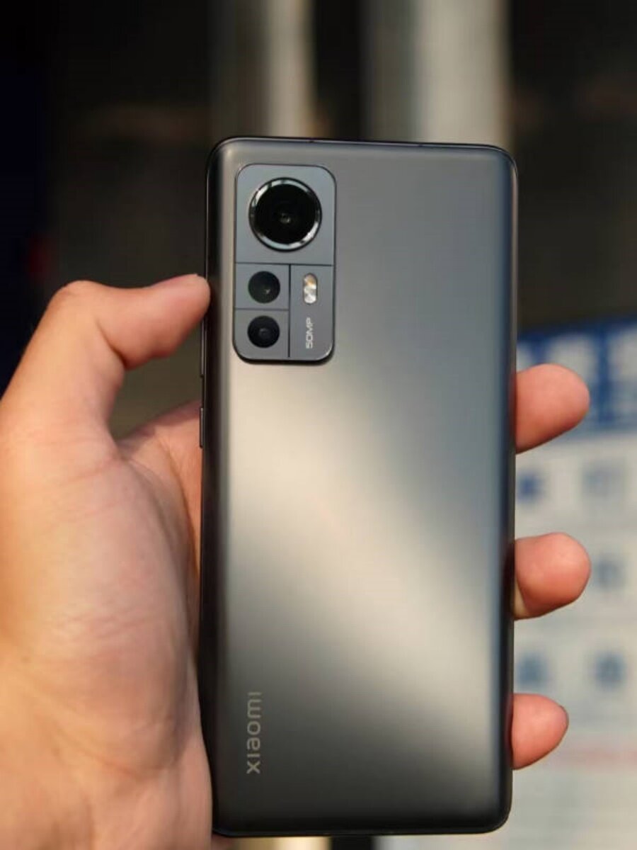 Смартфон Xiaomi 12 5G 8/128 ГБ Чёрный Qualcomm Snapdragon 8 Gen 1