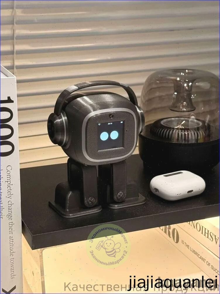 Новый умный настольный робот EMO AI танцует и общается на русском языке