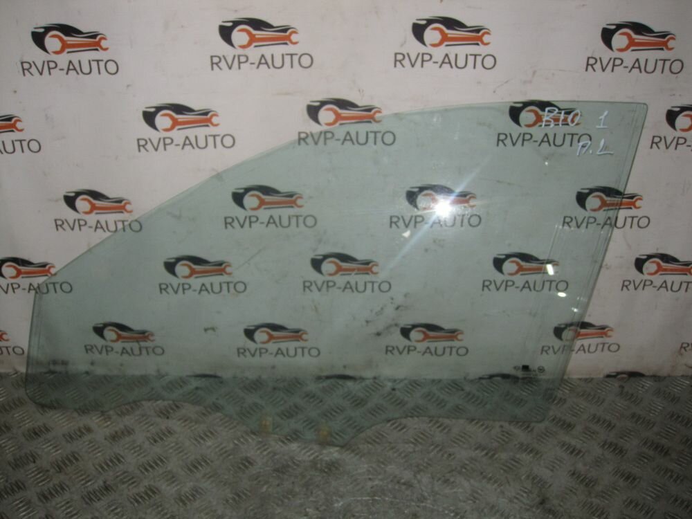 Стекло двери передней левой Kia RIO DC 1.5 2000-05 KIA